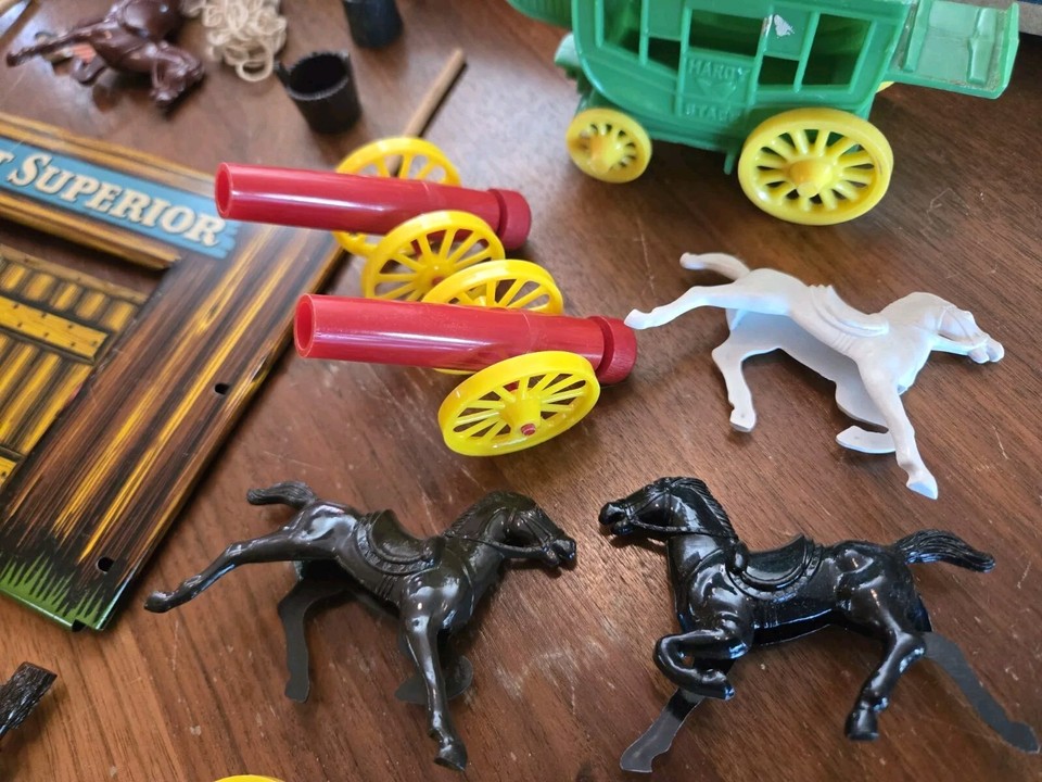 Vintage 1950's WESTERN FORT SUPERIOR & TRADING POST PLAYSET / Original ...