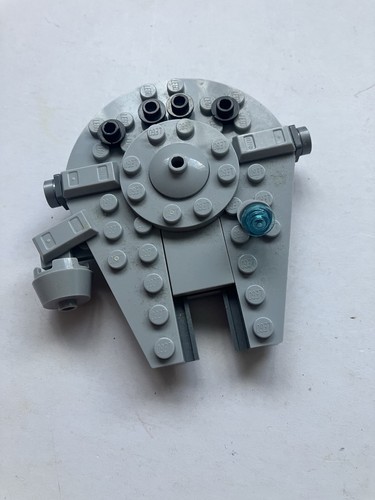 Lego Star Wars: Millennium falcon (2022 Limited Edition Poly Bag ...