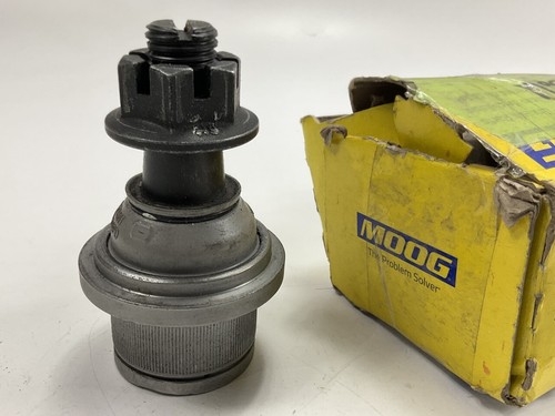 Missing Snap Ring & Other Hardware - Moog K7467 Front Lower Ball Joint ...
