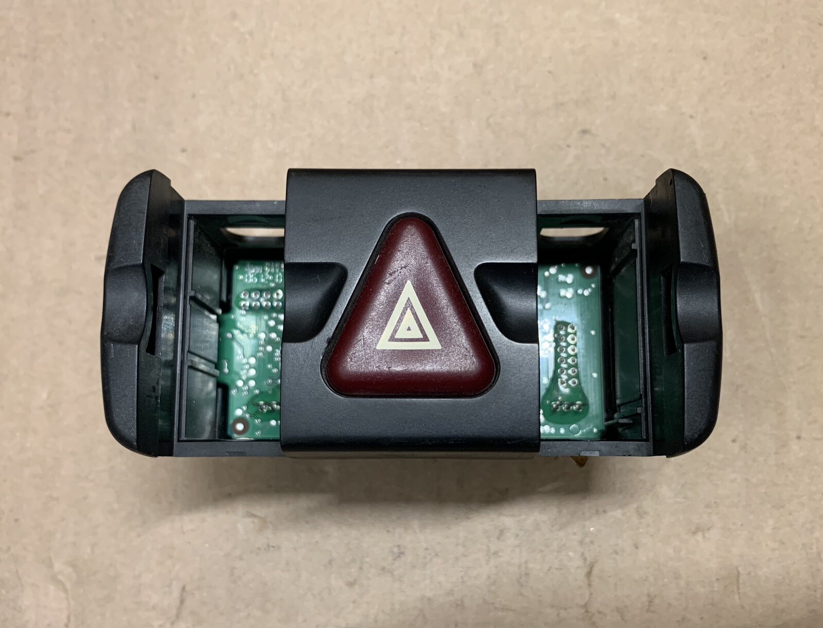 OEM Freightliner Switch Panel A06-60972-008 | eBay