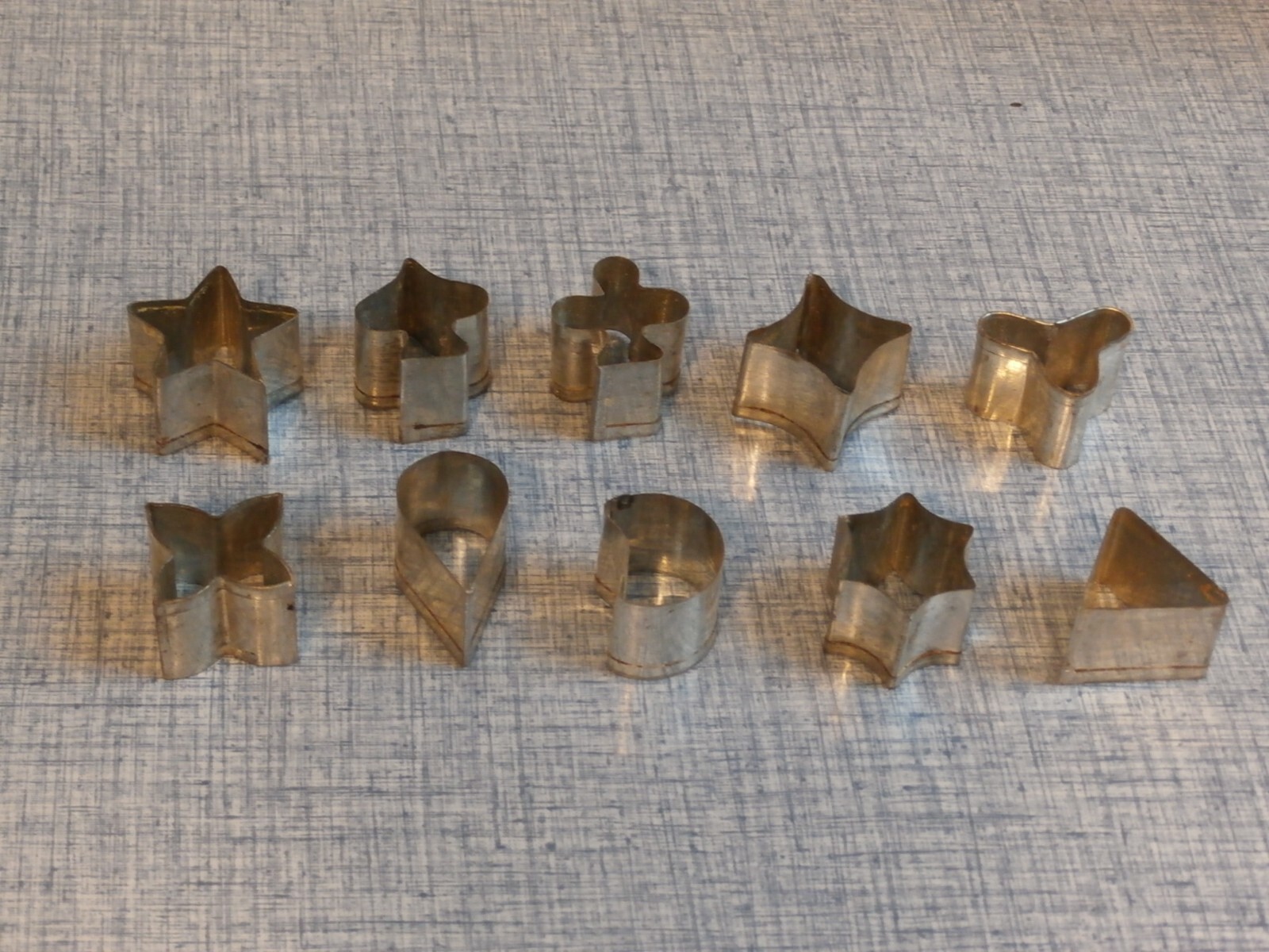 Mini Set/10 Cookie Fondant Aspic Cutters w/Original Tin Container Made ...