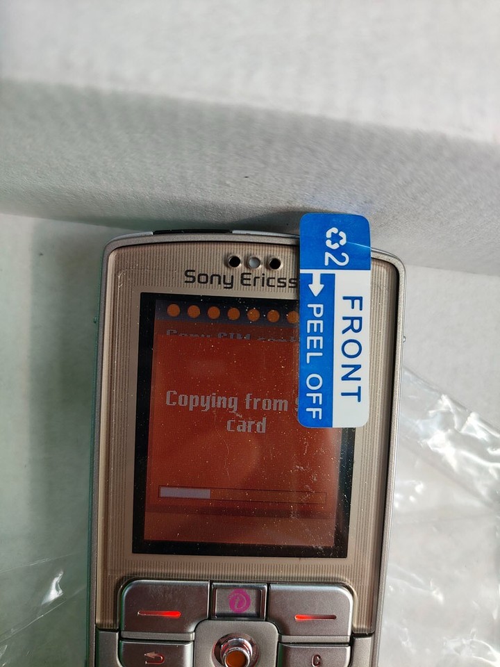 Sony Ericsson W800 Unlocked 2G english multi-language phone | eBay