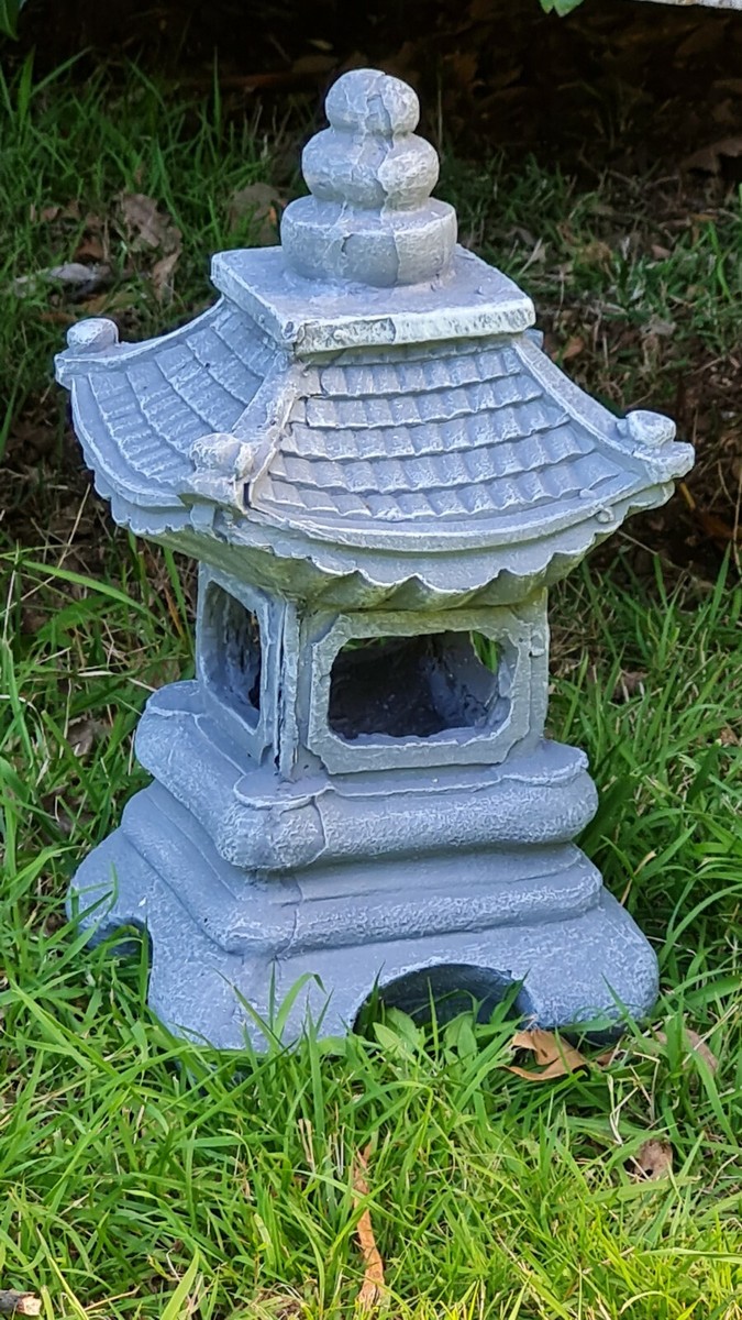 Japanese Garden Lanterns Resin NEW Balinese Hand Carved Limestone