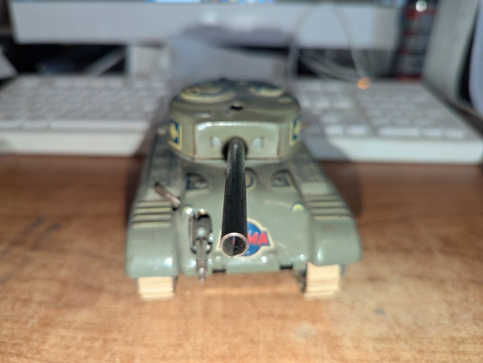 1950s Gama US M98 Tin Wind-up Toy Tank W. Germany | eBay