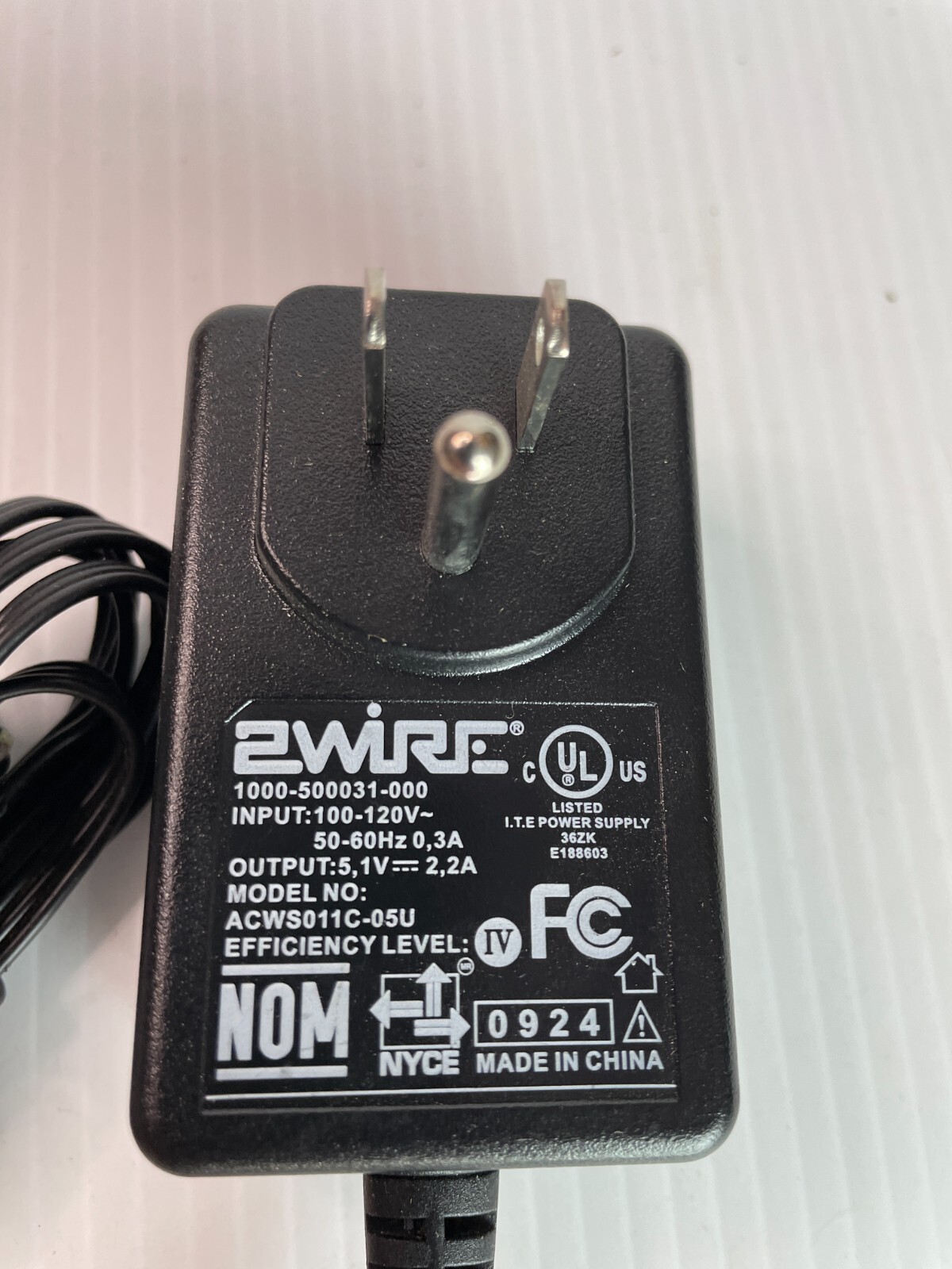 2Wire ACWS011C-05U AC Adapter 1000-500031-000 Output 5.1V 2.2A | eBay