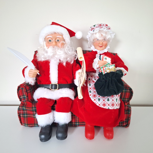 Vintage Mr and Mrs Clause Sitting on A Couch with Santa's List *No ...