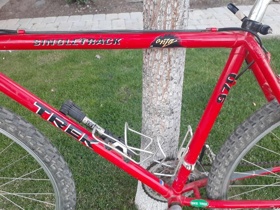 Vintage Trek 970 Singletrack Mountain Bike 18" Red Frame with 26 ...