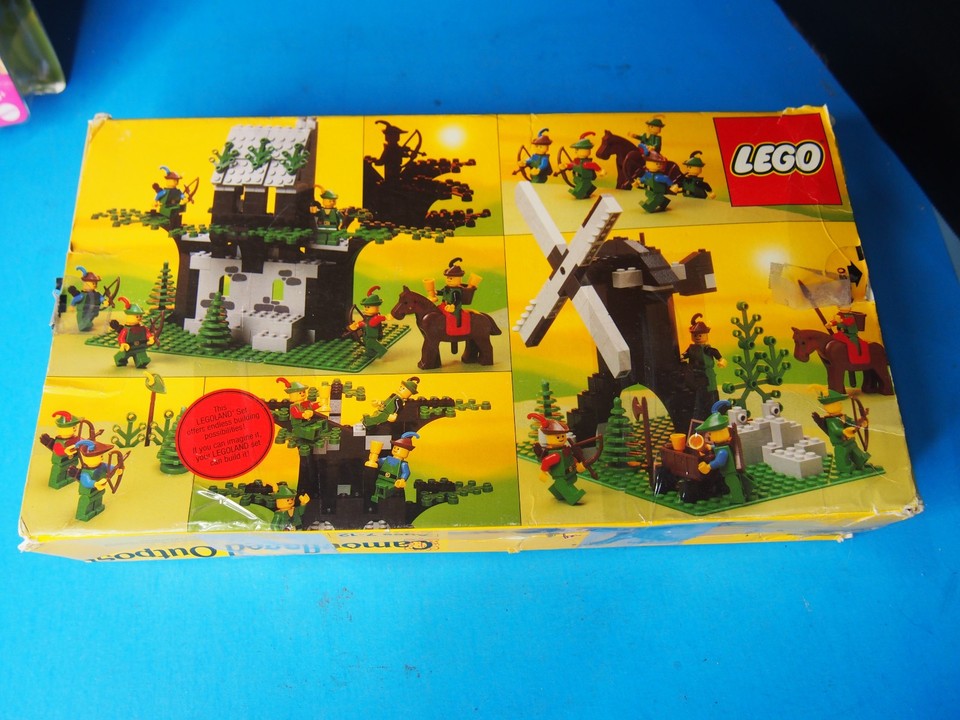 LEGO 6066 CASTLE FORESTMEN CAMOUFLAGED W/ MANUAL & BOX. NEARLY COMPLETE ...