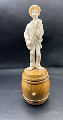 Vintage Fiddle Player 6" on barrel | eBay