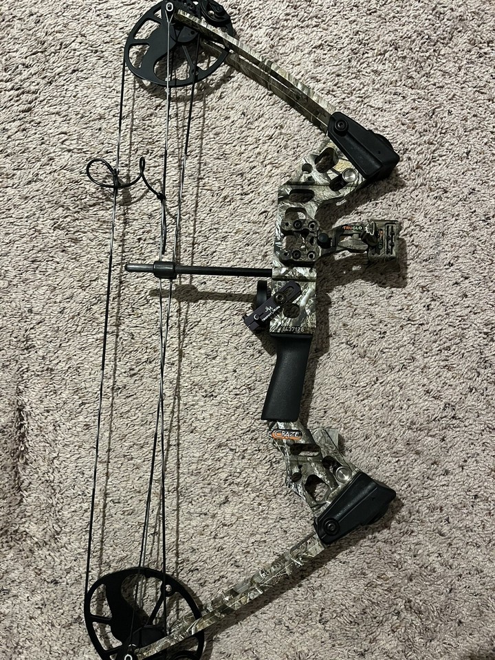 Mathews Mission Craze Compound Bow. W/ New Strings. | eBay
