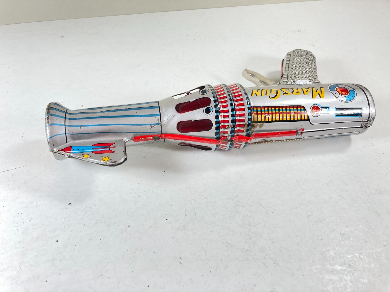 Vintage Japanese Mars Gun Tin Toy Spaceman Space Ray Gun Daiya | eBay