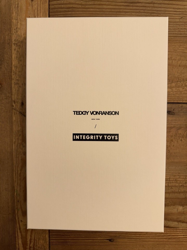 Manhattan State Of Mind Darius Reid Doll Integrity Toys X Teddy ...