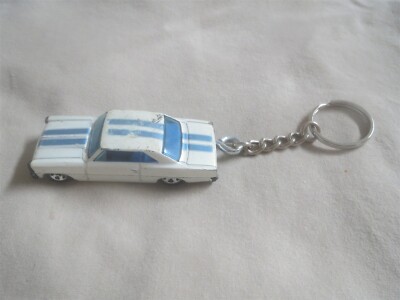 1966 CHEVROLET CHEVY II NOVA HARDTOP DIECAST MODEL TOY KEYCHAIN WHITE ...