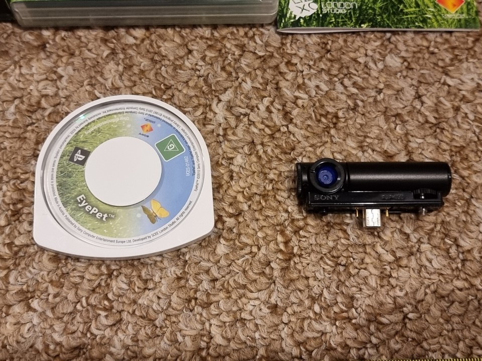 SONY PLAYSTATION PSP EYEPET AR Augmented GAME OFFICIAL PSP-450 CAMERA ...