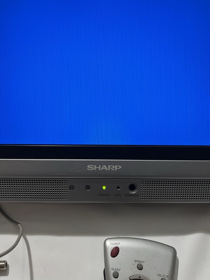 Sharp Silver Aquos Liquid Crystal TV LC-13S1U-S LCD Color Tv With ...