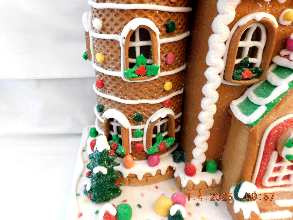 New Trimsetter Gingerbread House Castle Tower LED Lighted 19"x13"x9 ...