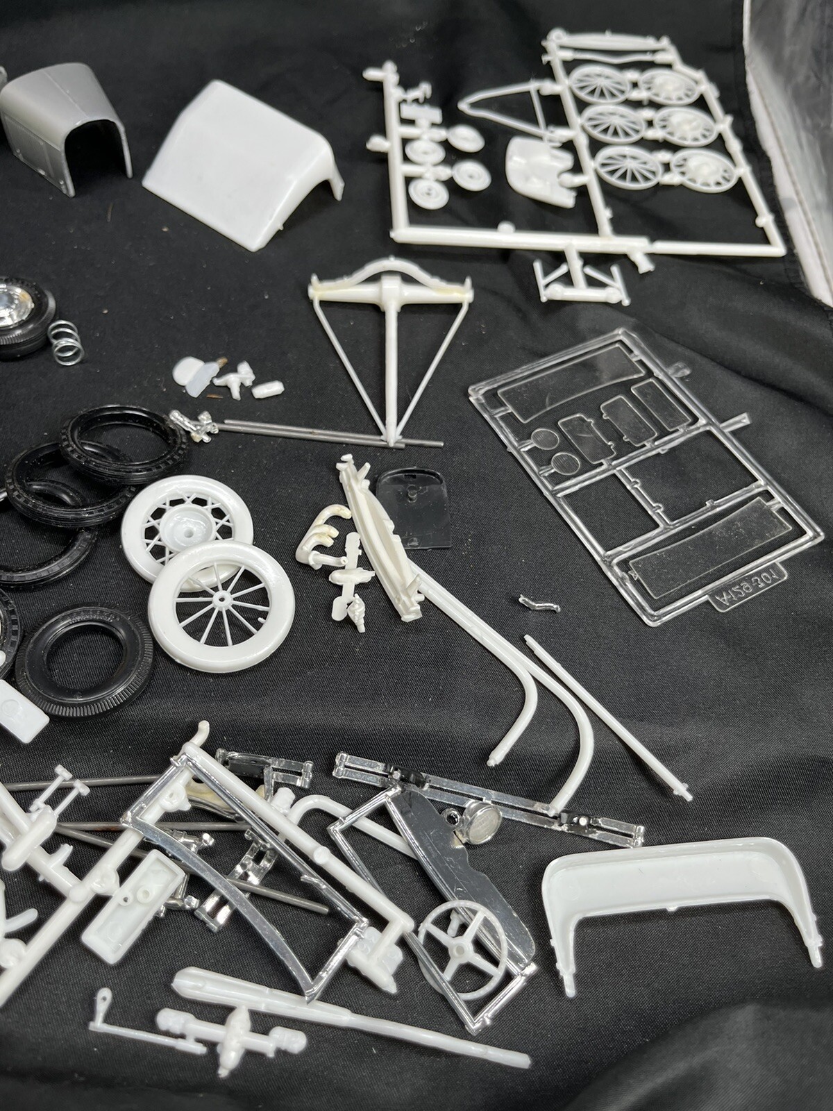 AMT Street Rods Model A Roadster '29 Ford A129 25th Anniversary All ...