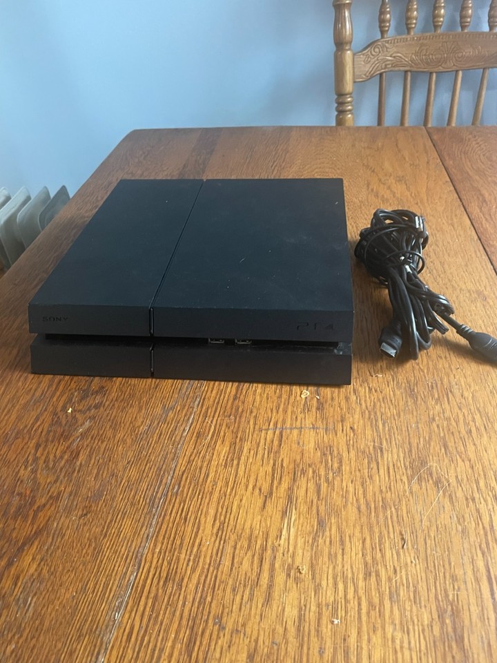 Sony PlayStation Bundle. Console, Controller, Power Supply and 1 Game ...