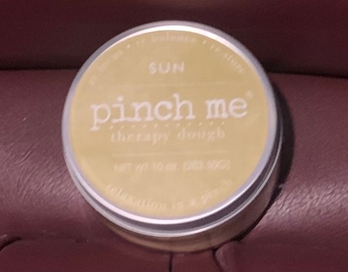 HolidaySale-Pinch Me Therapy Dough Relaxation In aPinch. Scent: Sun (10 ...