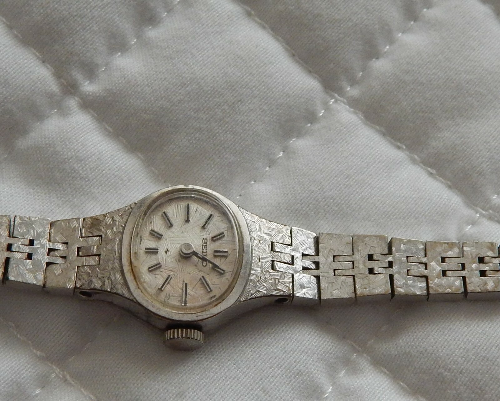 Womens Seiko Quartz Wrist Watch Japan 874146 11-7819 Parts | eBay