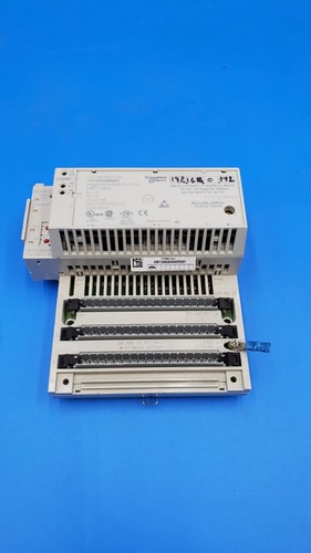 Schneider Electric TSX Momentum 170ADM39030/ 171CCC96020 Communication ...