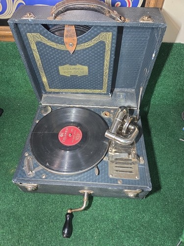 Antique Carryola Portable Hand Crank Victrola 78 Phonograph Record ...