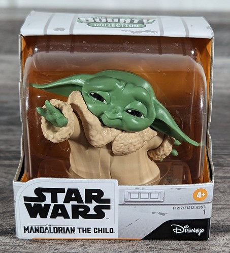 Star Wars Mandalorian Magic Hands Baby Yoda The Child Bounty Collection ...