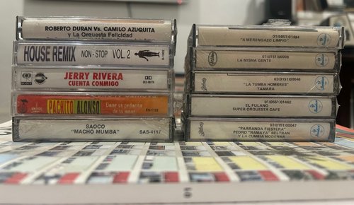 LOT OF 30 SEALED RARE LATIN CASSETTE TAPES - SALSA, SONOLUX, TAMBORA ...