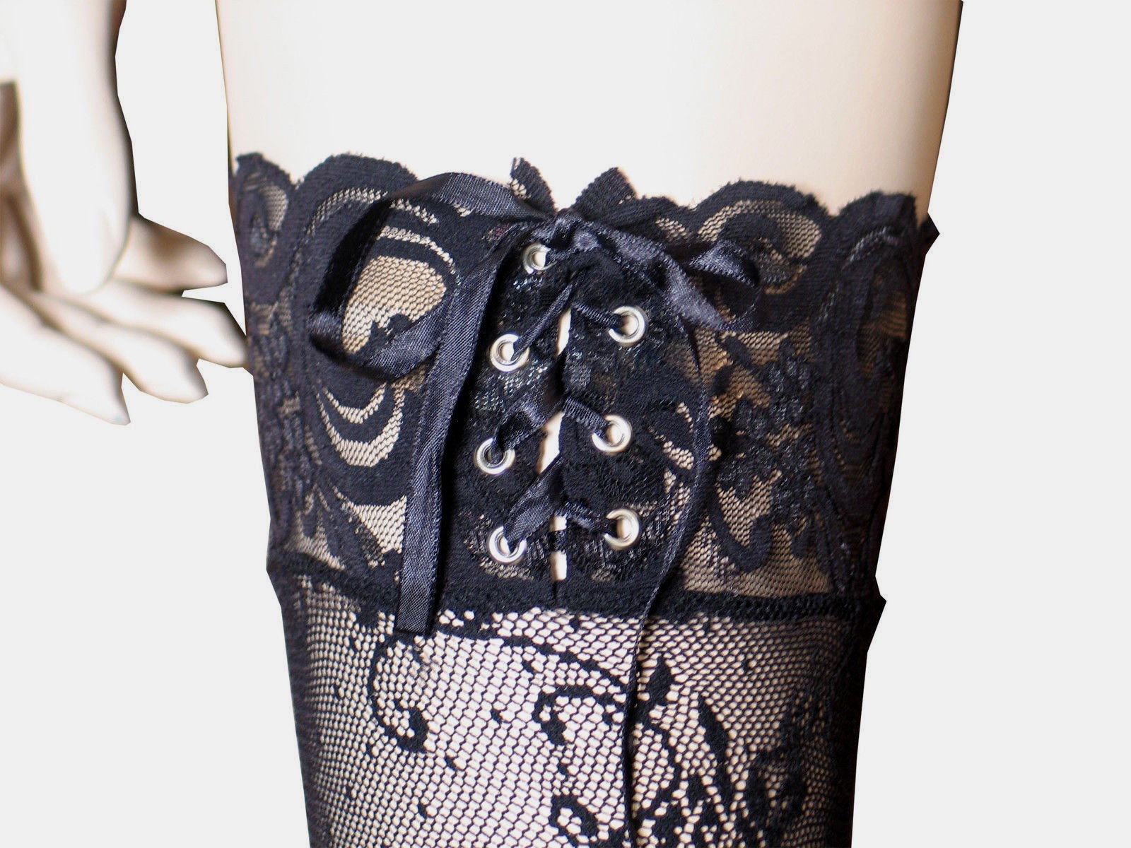 PLUS SIZE FLORAL LACE BACK SEAM STOCKING BY COLLANT COUTURE COMPARABLE ...