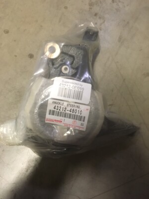 Genuine Toyota Lexus 43212-0E010 Front LH Suspension Knuckle Highlander ...