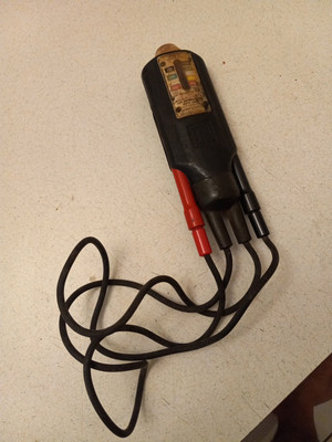 VTG Wigginton “Wiggy” Square D Company AC/DC Voltage Tester CAT No 5008 ...