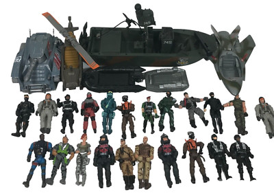 22 Military Action Figures 6 Military vehicles Lot Of 28 Mixed Brand ...
