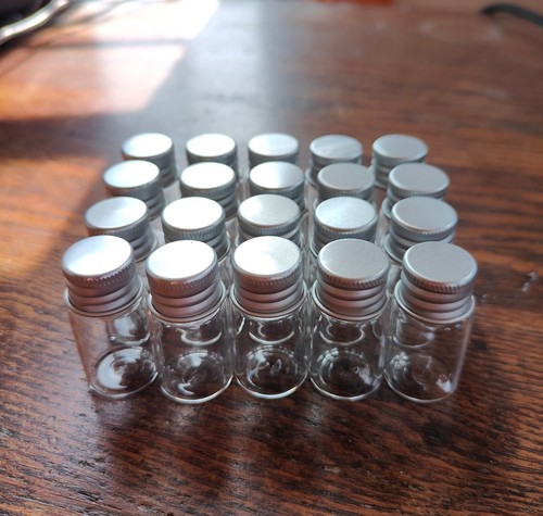 20Pcs 7mL Small Glass Vials Bottles Clear Containers Mini Jars w ...