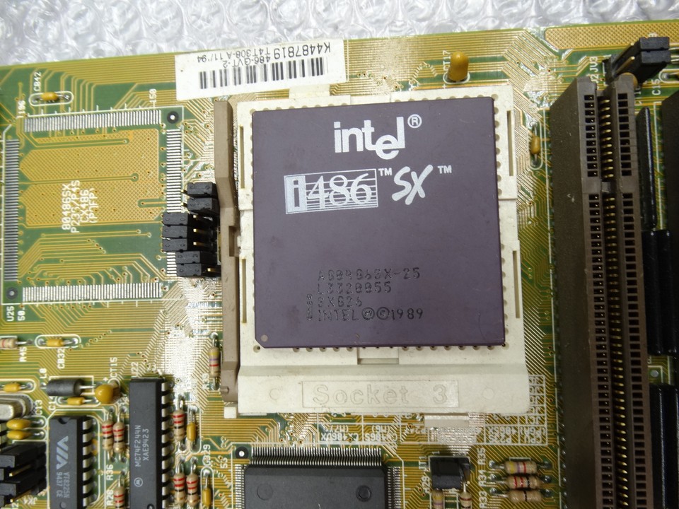 Magitronic Socket 3 Vintage Motherboard 486-GVT-2 + Intel 486 CPU ...