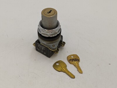 General Electric GE Key Operated Selector Switch 2 Position w/ Locking ...