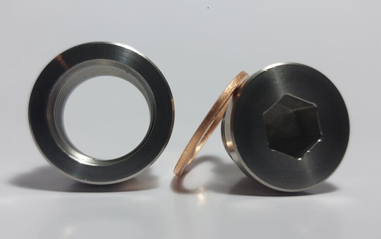 Engine Oil Sump Plug Weld On Bung W/Oil Sump Plug & Copper Washer 304 ...