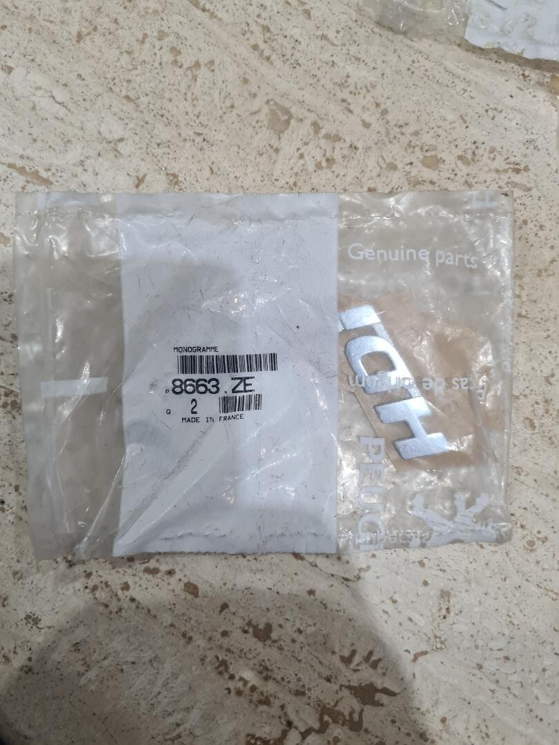 Genuine Peugeot HDi Chrome Logo Badge Emblem 8663ZE for sale online ...
