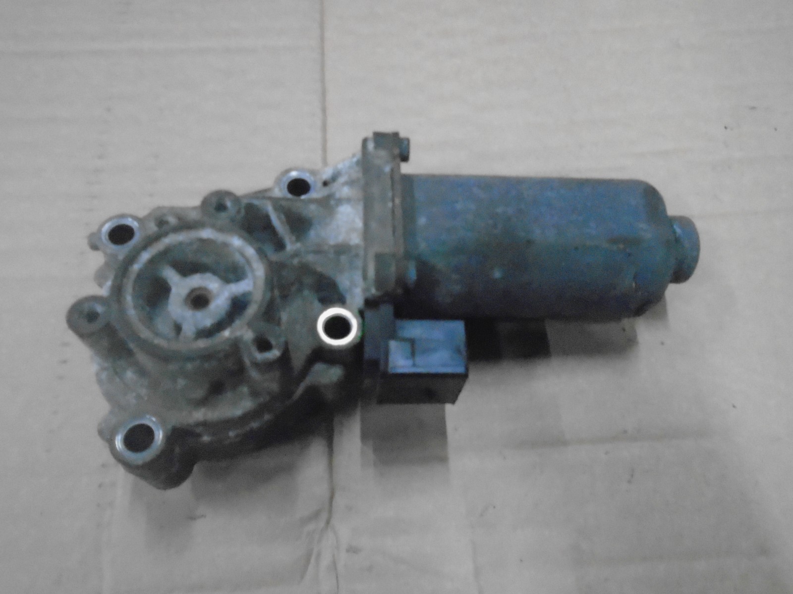 LAND ROVER DISCOVERY 4 3.0 TDV6 TRANSFER BOX MOTOR STEPPER MOTOR ...