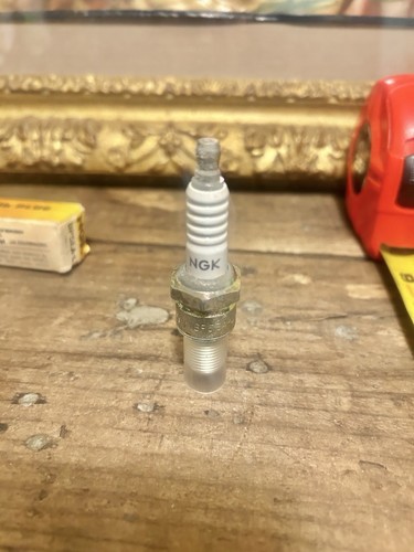 NGK Spark Plug Bp5EA-L New Old Stock With Box Torrance,Ca. 14mm X 3/4 ...