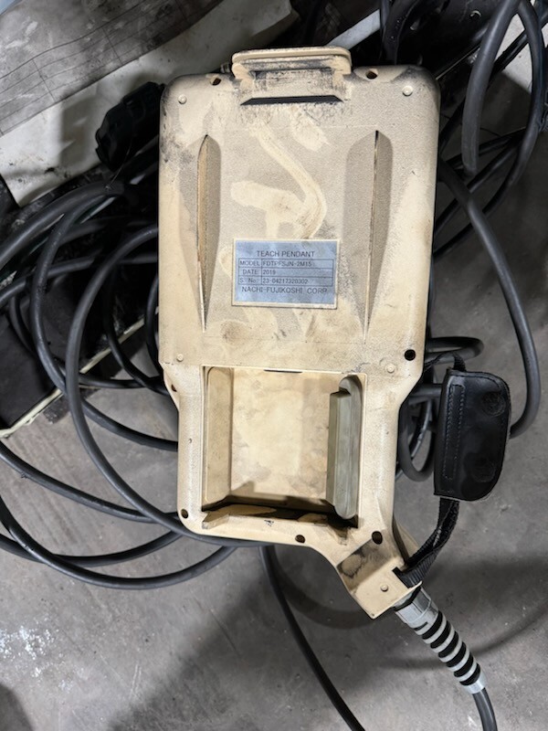 1 Nachi Robot w/Cables/Controller/Teach Pendant SRA240-01. (Read ...