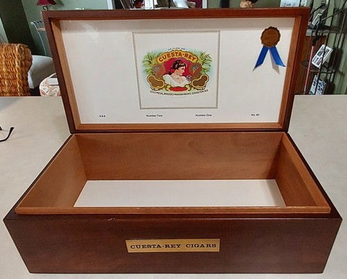 VINTAGE CUESTA REY CIGAR STORE DISPLAY WOODEN CASE CEDAR LINED. 17 X 9 ...
