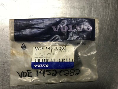 14520282 GENUINE Volvo WINDSHIELD PLUG VOE14520282 | eBay