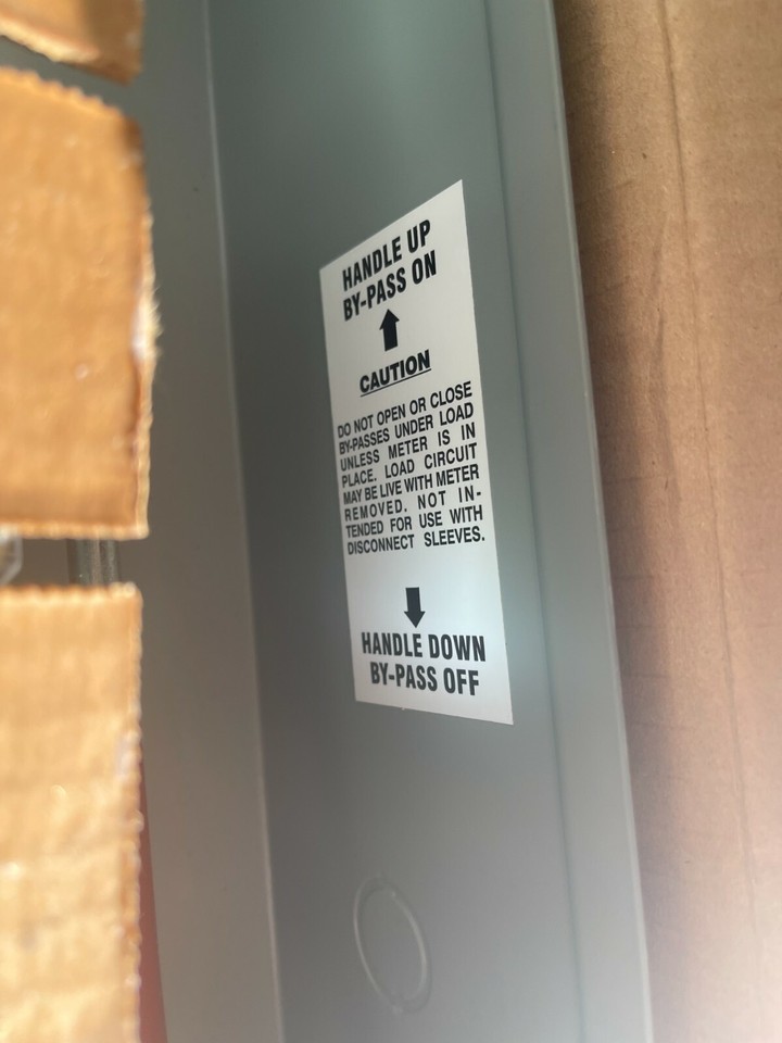 Eaton/Cutler-Hammer UTE4213BCH 200A, 600VAC, 1P3W, 4Jaw, Outdoor Meter ...