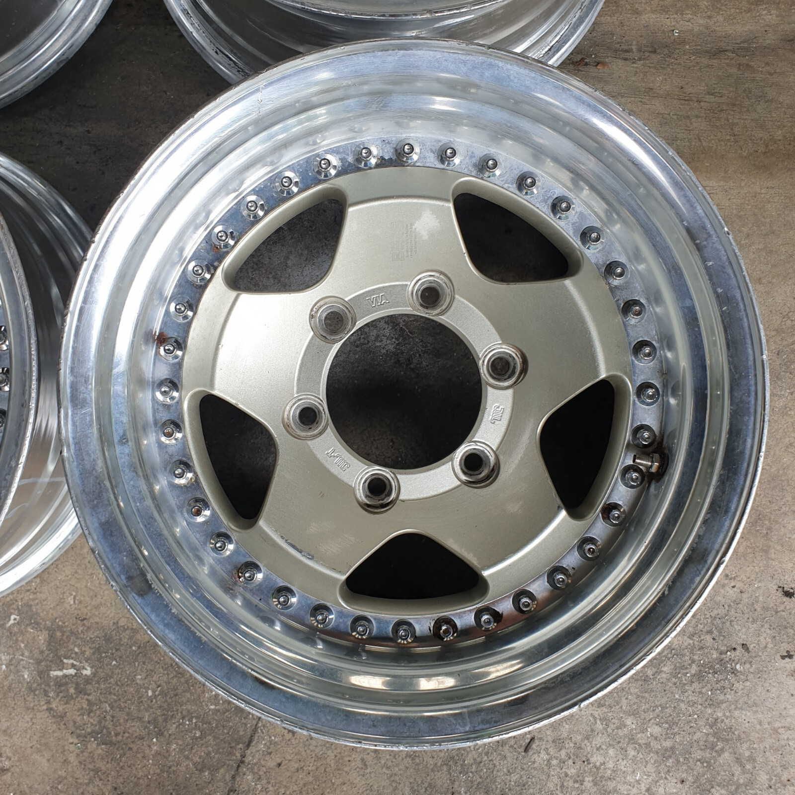 JDM 15" Bridgestone BERG S111 rims wheels for land cruiser LJ78 lc90 ...