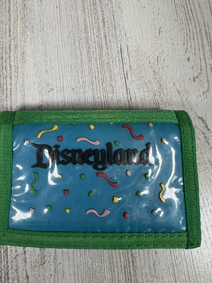 Disney Winnie the Pooh “Tigger, Pooh, Eeyore, Piglet” Wallet 3D Raised ...