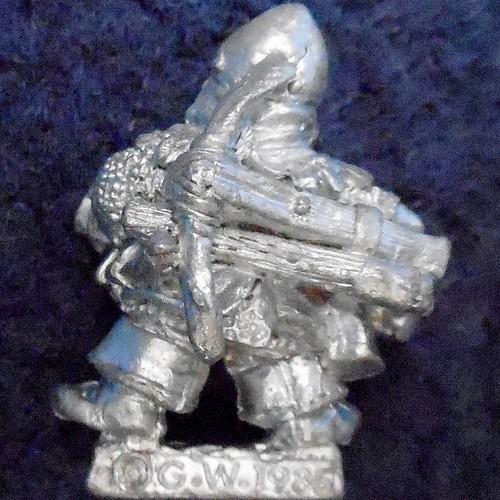 1986 Bugmans Dwarf Brewer 18 Regiments of Renown Citadel Bugman's 0312 ...