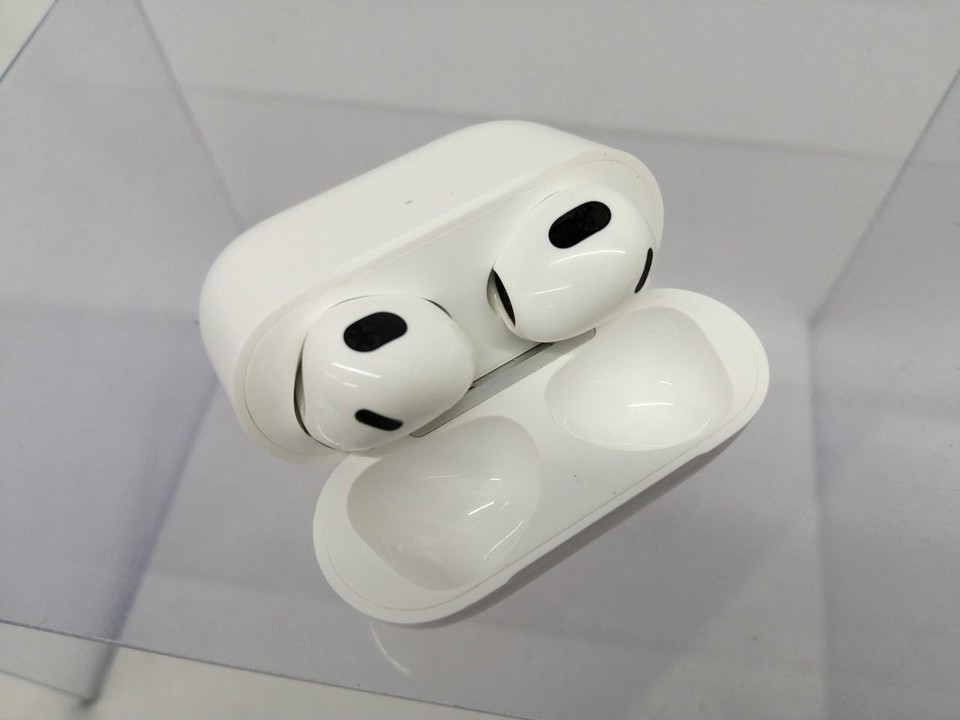 APPLE A2564/A2565/A2566 AIR PODS (3rd Generation) Earbuds Tested ...