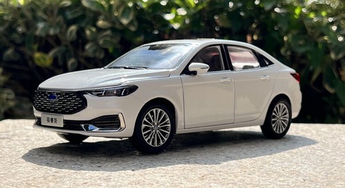 1:18 Scale Ford Escort 2022 Metal DieCast Car Model Toy Collection ...