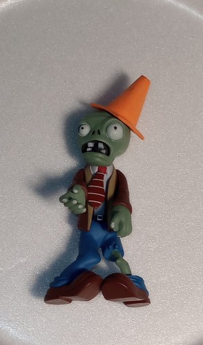 Plants VS Zombies Fun Dead Figures 2012 Conehead | eBay