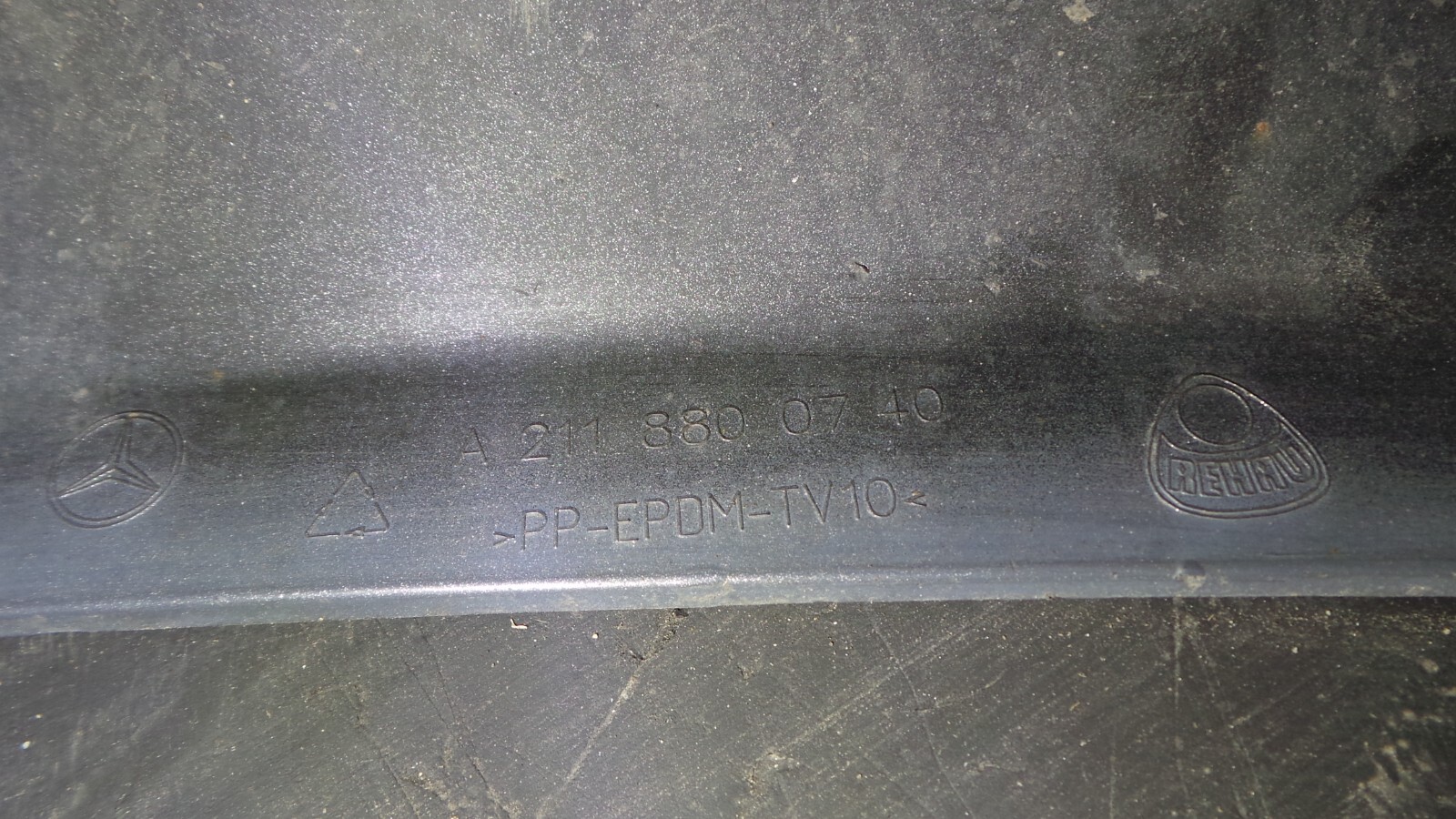 Y10133 Mercedes W211 Facelift 2008 Limousine Stoßstange Hinten PDC ...